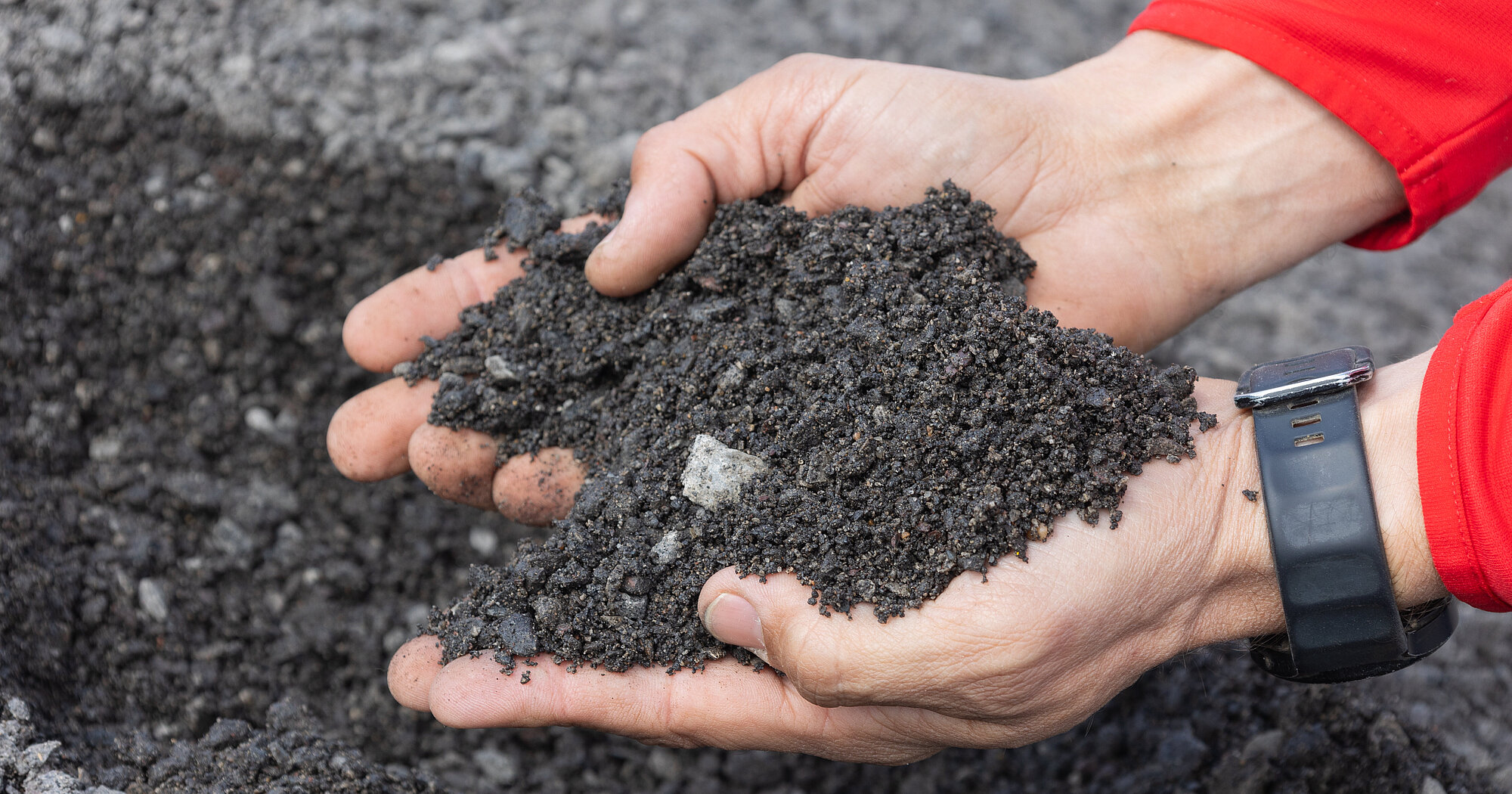 How to Crush Asphalt Better Than the Competition | RUBBLE MASTER